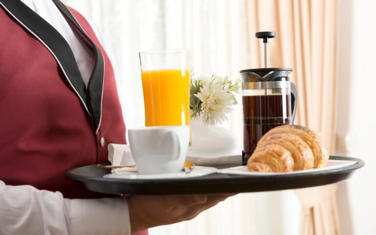 How to Use Hotel Room Service - Hotel Grouper